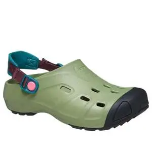 CROCS Quick Trail Clog