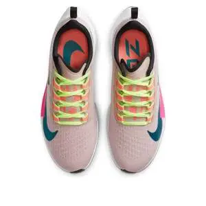 Nike Zoom Pegasus 37 Premium Athletic Sneakers