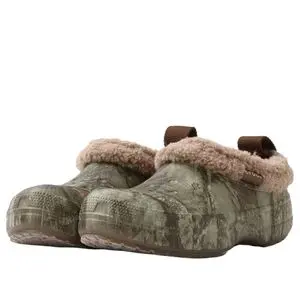CROCS Lined Shorty Clog Realtree Apx Camo