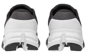 On Cloudflyer 4 Sneakers - Black/white
