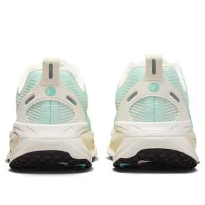 Nike Zoom Vomero 18 Sneakers - Mint Foam/bleached Turq/sail