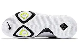 Nike Kyrie 3 "cookies And Cream" Basketball Sneakers - White/black
