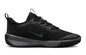 Nike Omni Multi-court Sneakers