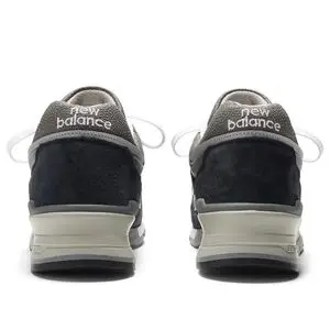 NEW BALANCE 997 Sneakers - Navy