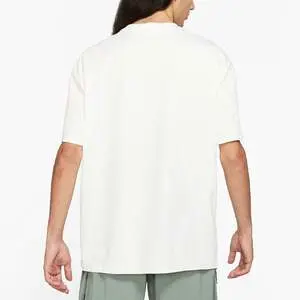 Nike Short Sleeve Graphic Tee