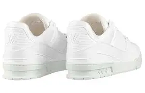 LOUIS VUITTON Trainers - White