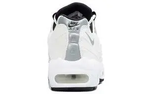 Nike Max 95 "summit " Sneakers - White