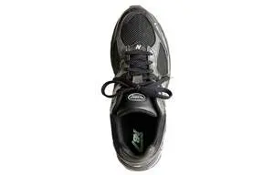 NEW BALANCE 2002r Sneakers - Black
