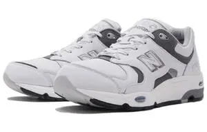 NEW BALANCE Cm1700 "retro Casual" Leather Sneakers - White