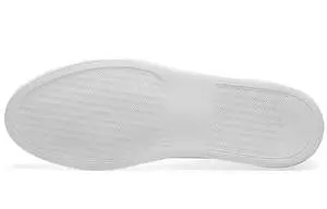 COMMON PROJECTS Achilles Low Top Sneakers - White