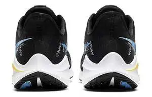 Nike Zoom Vomero 14 Low Top Sneakers