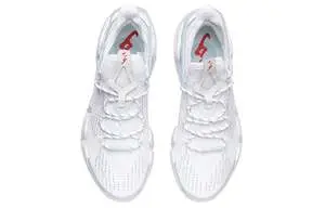LI-NING Essence 2.3 Delta Sneakers