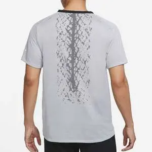 Nike Dri-fit Adv Techknit Reflective Design Running Short Sleeve