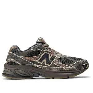 NEW BALANCE X Joe Freshgoods 2010 "hand-me-downs" Sneakers