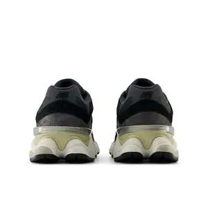 NEW BALANCE 9060 Lace-up Sneakers - Black/charcoal/sea Salt