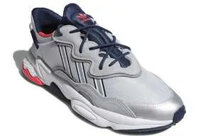 Adidas Ozweego Sneakers