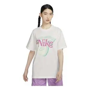 Nike Essential Graphic T-shirt - Sail