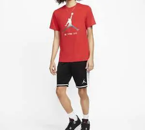 JORDAN Legacy Aj11 Printing Pattern Short Sleeve Large - Red