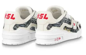LOUIS VUITTON Trainers - Grey/white/red