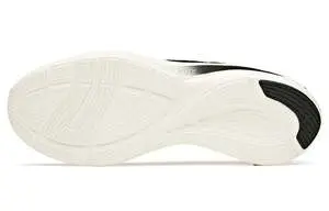 ANTA Hydrogen Run 3 Low Top Sneakers