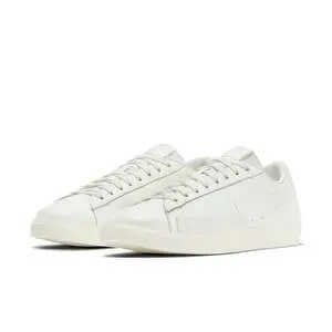 Nike Blazer Low Le "sail - White