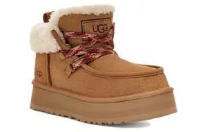 UGG Funkarra Cabin Cuff Boot - Chestnut