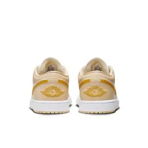 JORDAN 1 Low - Beige/yellow/gold