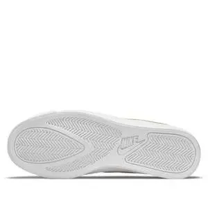 Nike Court Royale Ac Low Top Sneakers - White/gold