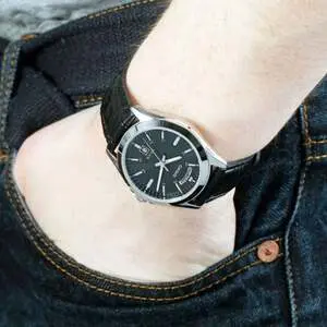 Casio Analog Quartz Leather Strap Watch