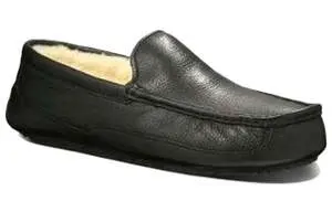 UGG Ascot Loafer Slipper - Black