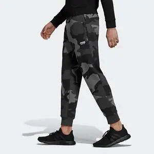 Adidas Originals R.y.v. Camo Sweatpants
