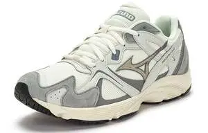 Mizuno Lg 90s Low Top Sneakers - White/gray
