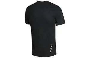 Nike Graphic Print Crewneck T-shirt - Black