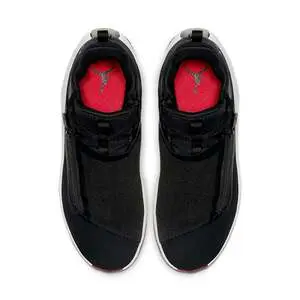 JORDAN Jumpman Hustle Pf - Black/red