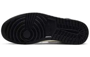 JORDAN 1 Mid Se Sneakers - Black/smoke Grey