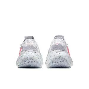 Nike Space Hippie 04 Sneakers - White/red