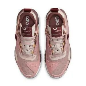 JORDAN Delta 2 Low-top Sneakers - Pink