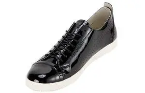 Onitsuka Tiger Low Top Sneakers - Black