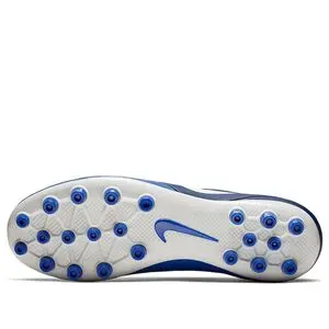 Nike Legend 8 Academy Ag Artificial Grass Cleats