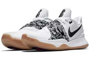 Nike Kyrie 1 Low Ep "white Black Gum" Sneakers - White/black