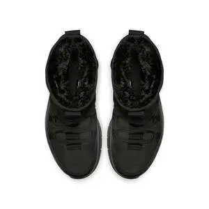 Nike Venture Lace-up Boots
