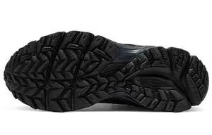 Asics Gel-kahana 8 Athletic Sneakers - Black