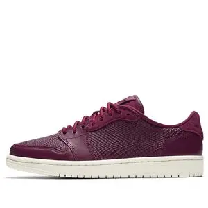 JORDAN 1 Retro Low Ns Sneakers - Bordeaux