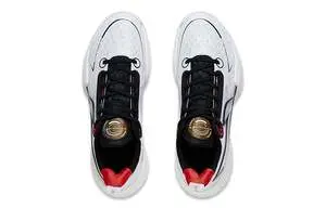 LI-NING Superlight V2 'playoff' Basketball Sneakers
