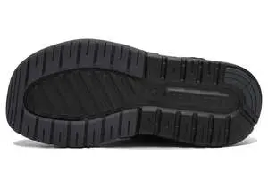 NEW BALANCE 4205 Sandals - Black