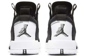 JORDAN 34 Eclipse Sneakers
