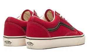 VANS Old Skool 'chili Pepper' Sneakers - Red/black