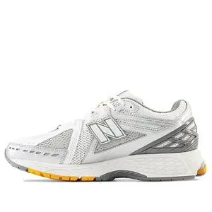 NEW BALANCE 1906r Sneakers - Silver/orange