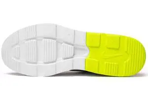 Nike Max Motion 2 Sneakers - Black/volt