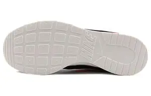 Nike Tanjun Se Sneakers - Black/red
